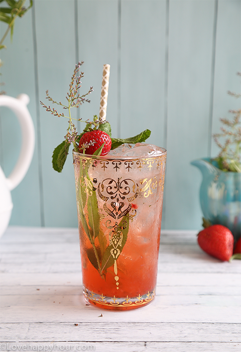 The Last Days of Summer Cocktail (cocktail recipe). | LOVE HAPPY HOUR